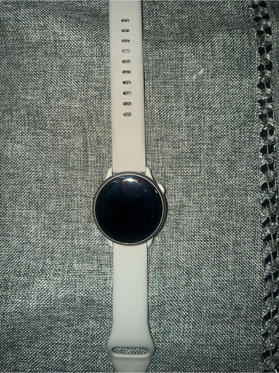 garmin | Wearables | Garmin Silver Bezel Smartwatch With White Silicone ...